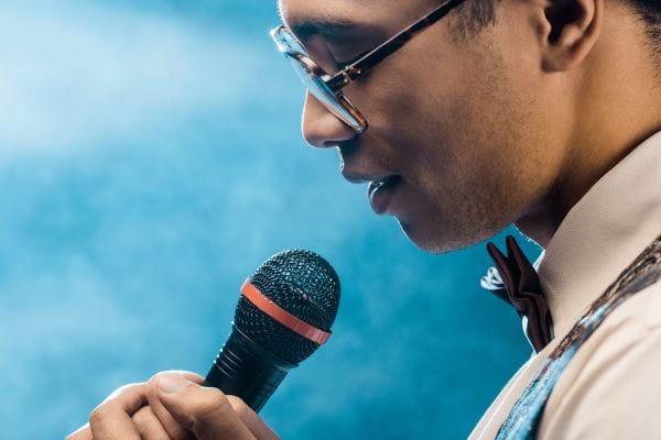 How to Sing Riffs, Runs and Embellishments – The Deva Method